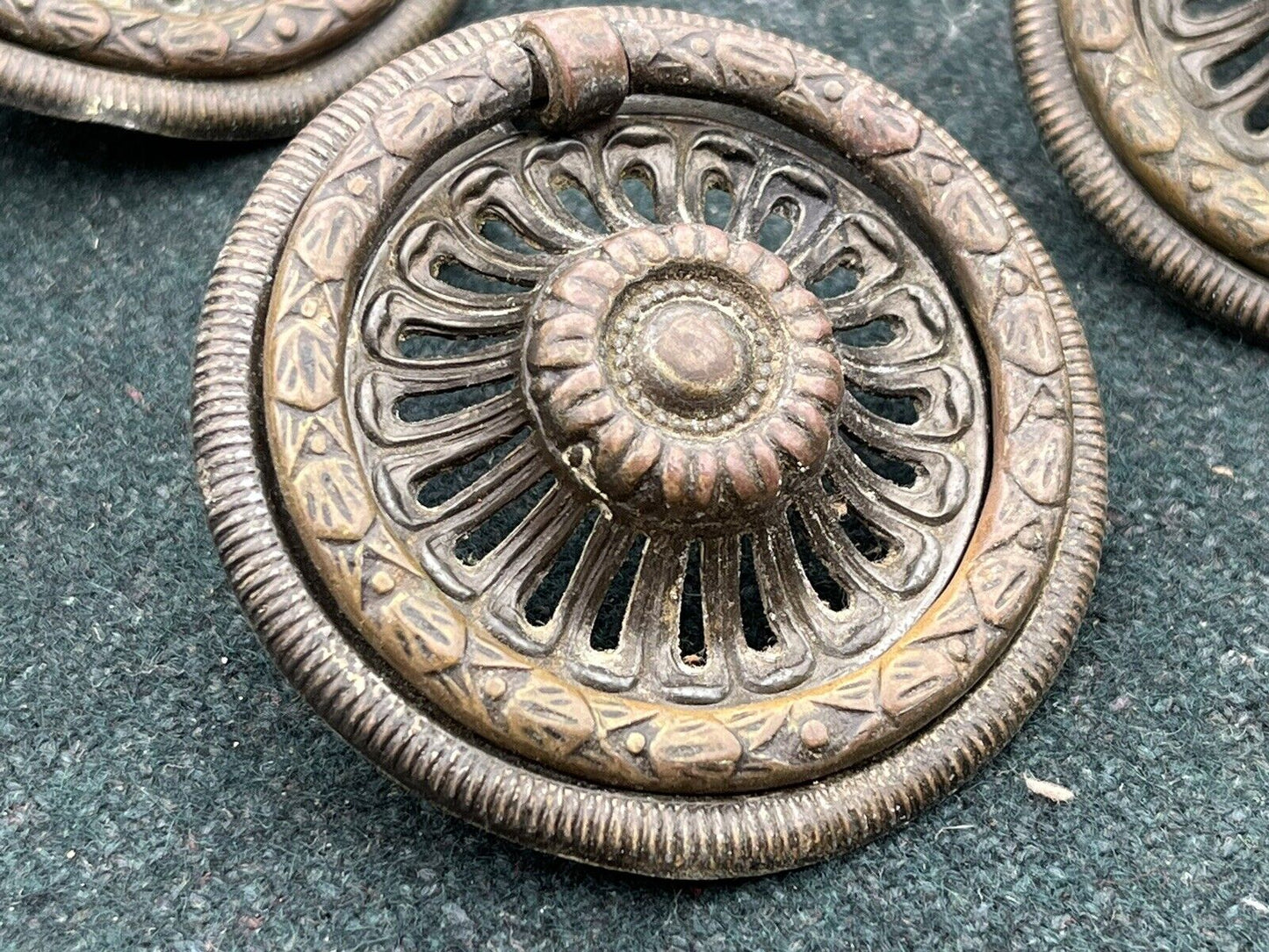 Georgian Brass Handles. – ANTIQUES & CHIC