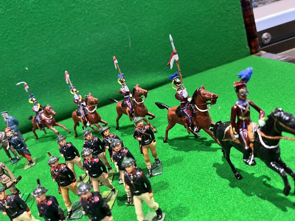Toy Soldiers Collection – ANTIQUES & CHIC
